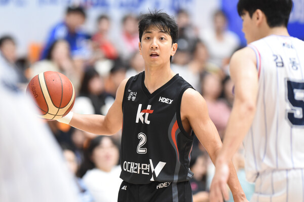 프로농구 KT, KCC 상대로 설욕... KBL 컵대회 첫 승 신고